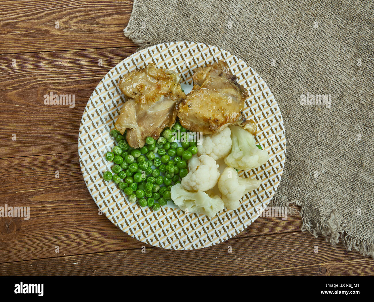 Farmhouse Chicken Casserole Slow Cooker, bacon, garlic and onions and ...