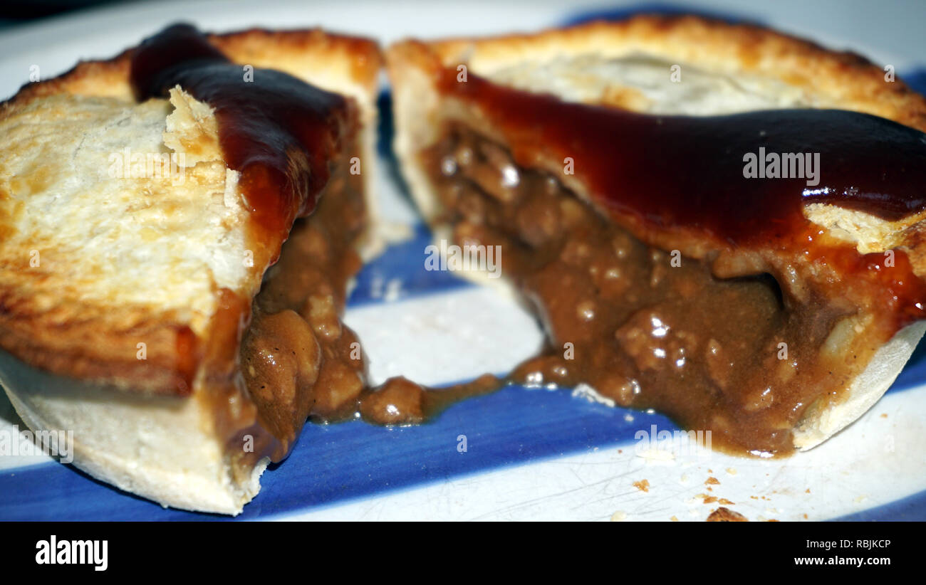 Australian Meat pie Stock Photo - Alamy