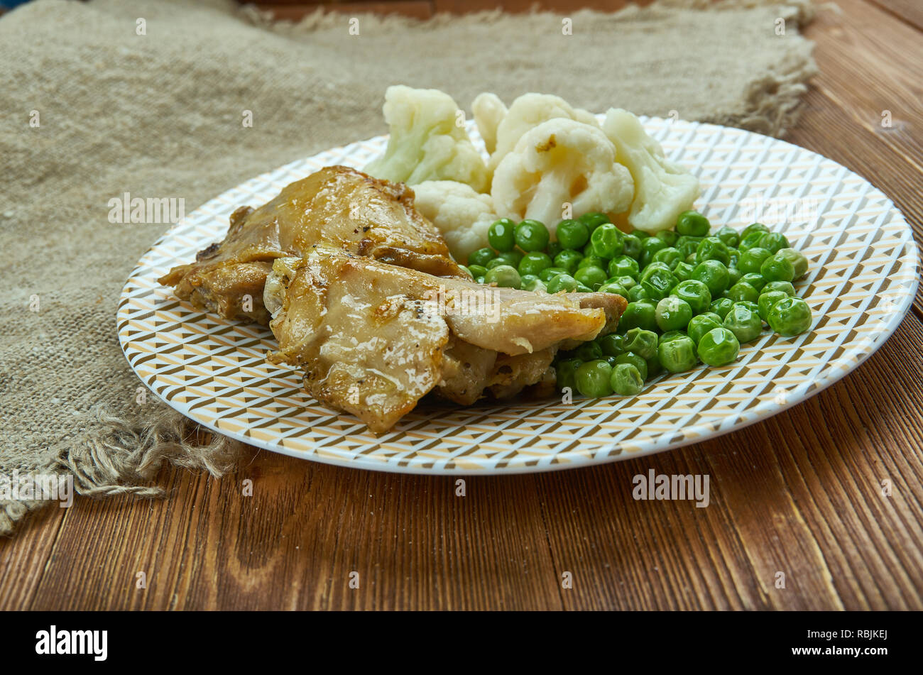 Farmhouse Chicken Casserole Slow Cooker, bacon, garlic and onions and ...