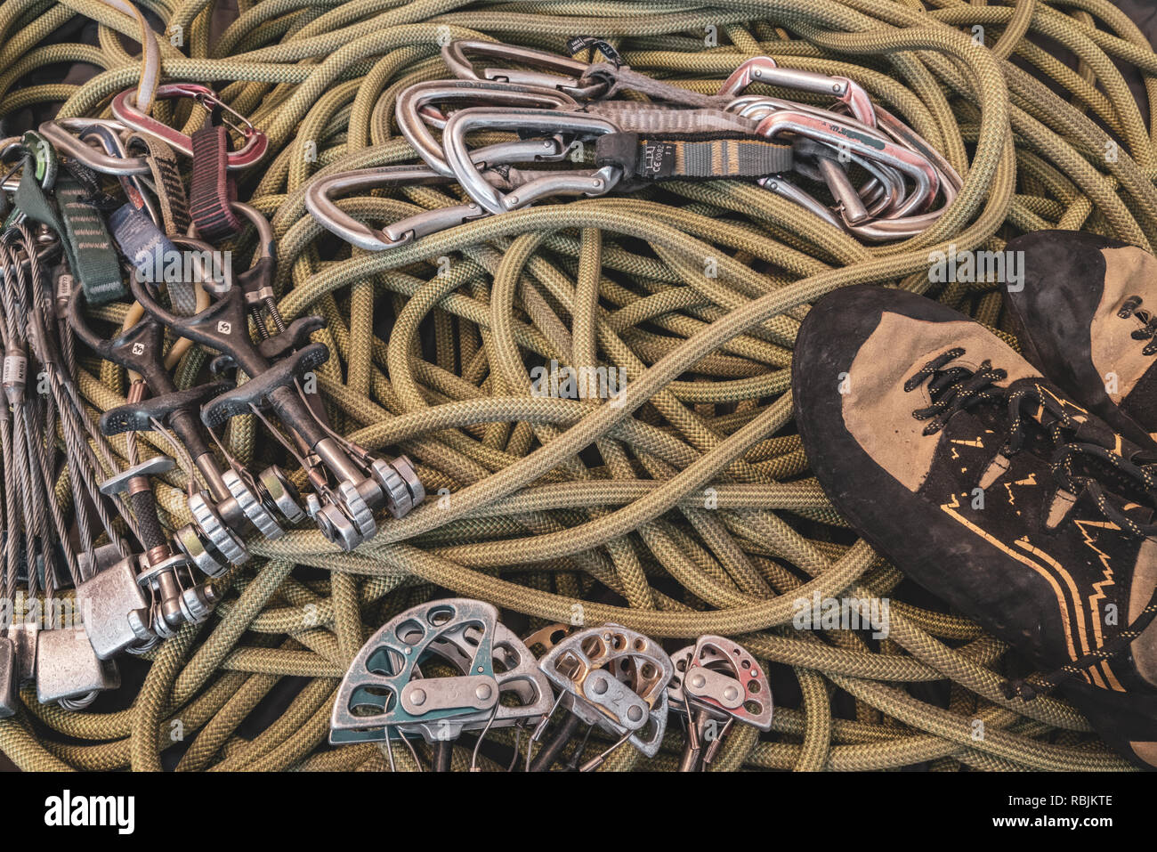 Traditional Rock Climbing Gear. Cams, Stoppers, Rope, Quickdraws, and ...