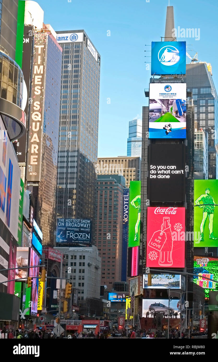 Times Square Bill Boards and Advertising, Theatre District Broadway ...
