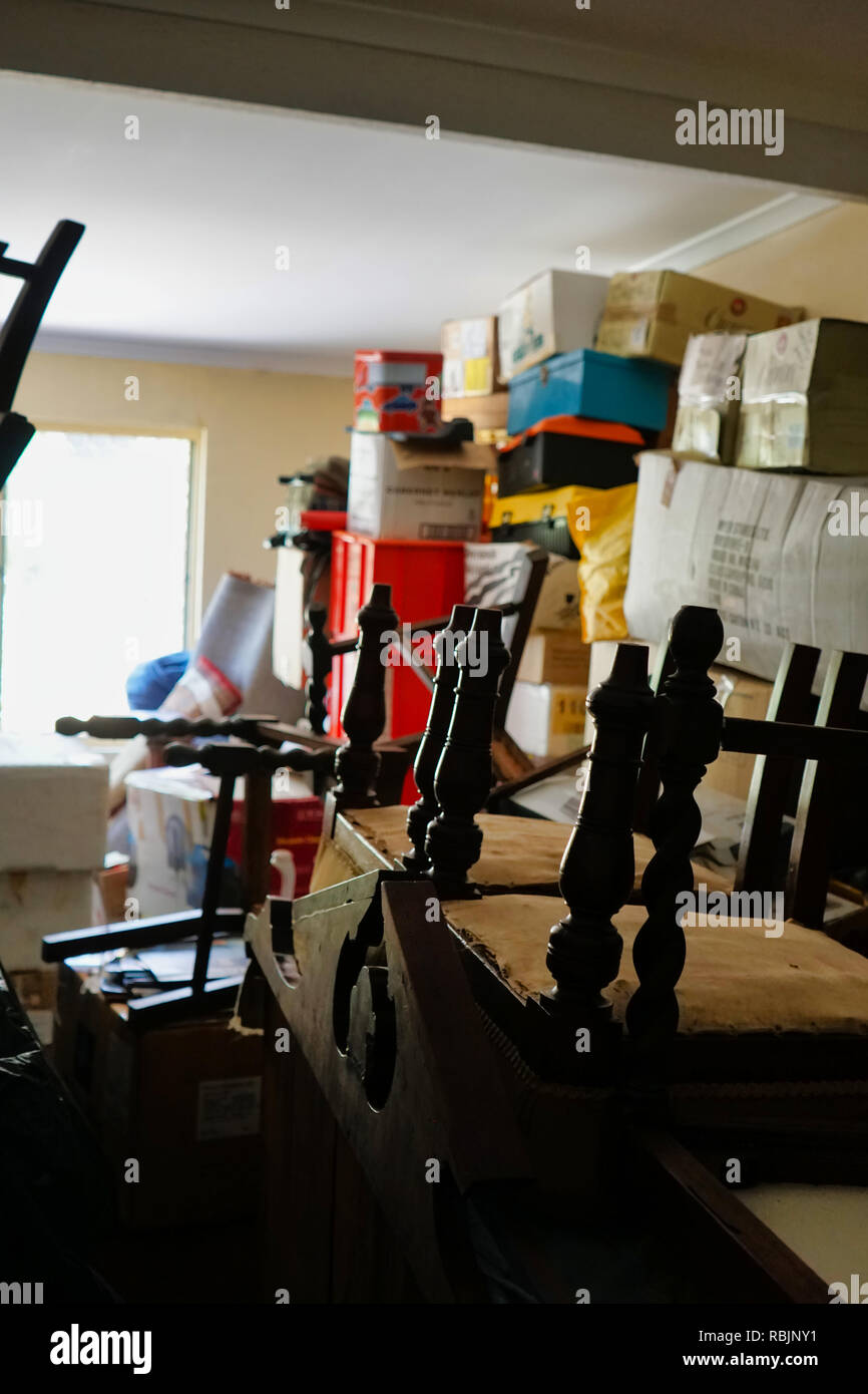 Hoarding Clutter Stock Photos & Hoarding Clutter Stock Images - Alamy