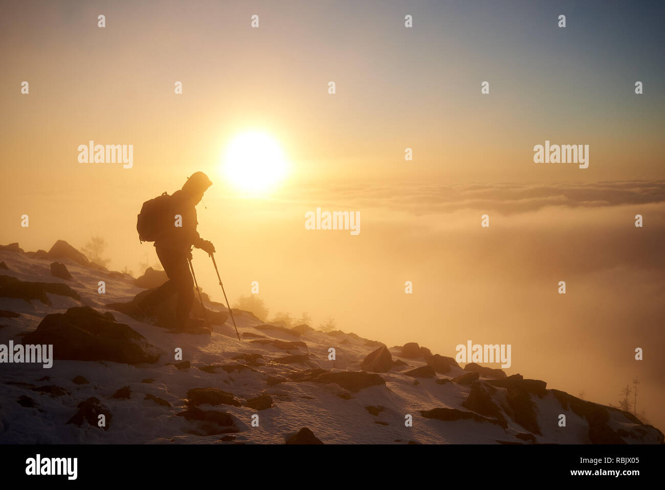 White background silhouette climber hi-res stock photography and images ...
