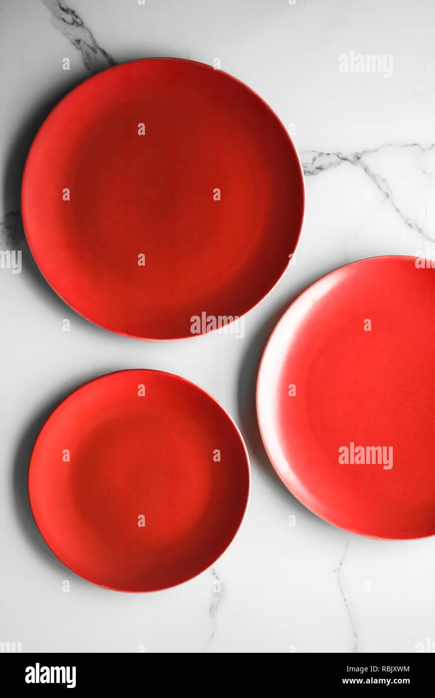 empty red plate on marble - recipe backgrounds, restaurant menu ...