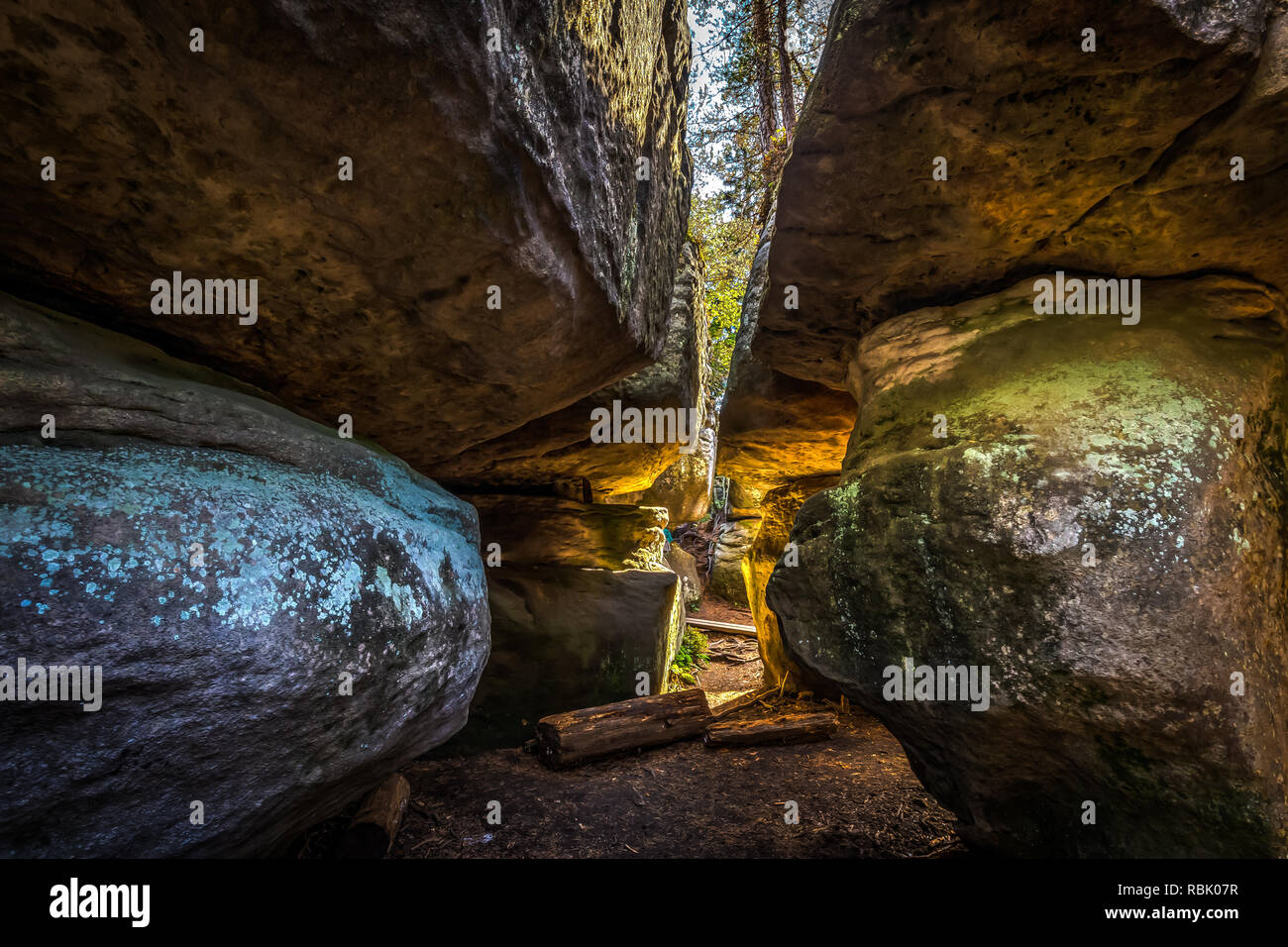 Narrow passage between the rocks hi-res stock photography and images ...