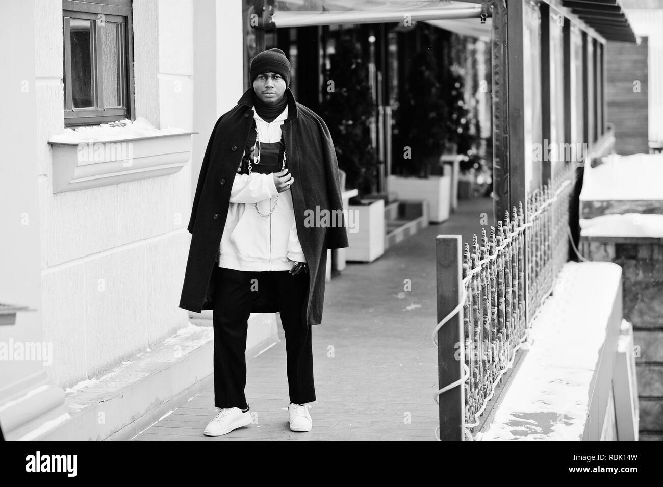 Black rapper hoodie and coat hi-res stock photography and images - Alamy