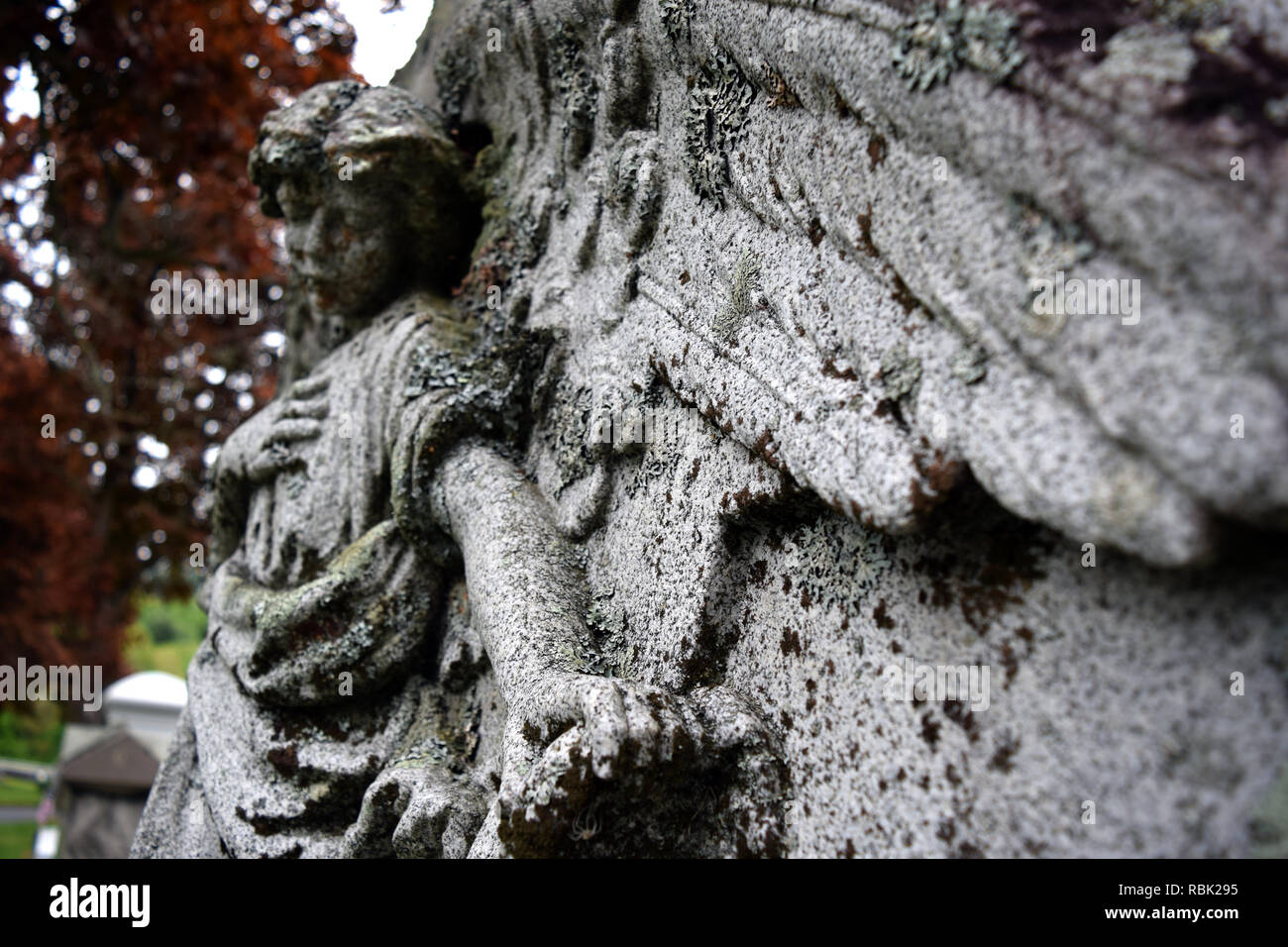 Stone angel as gravestone hi-res stock photography and images - Alamy