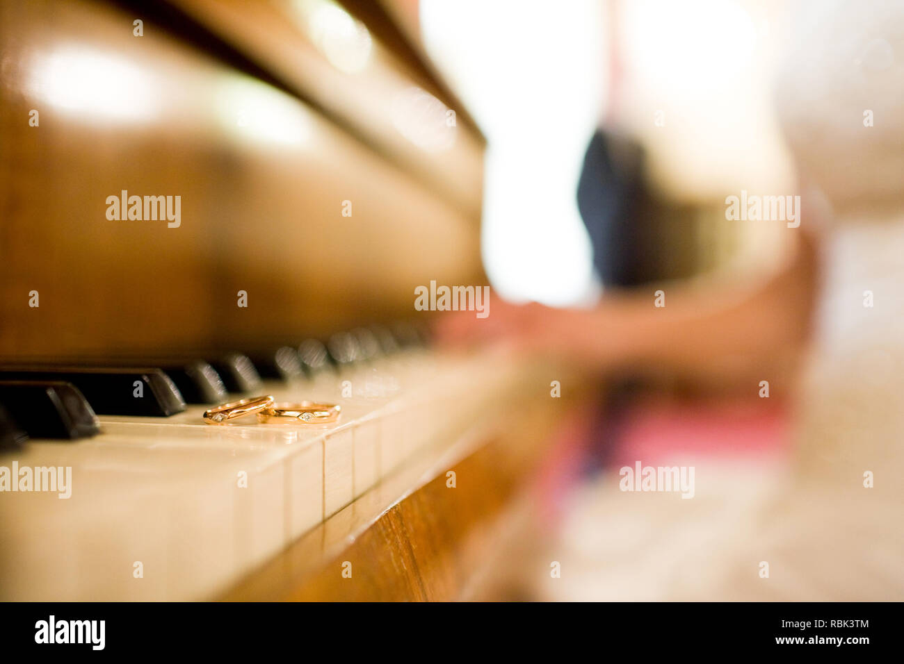 Discernible hi-res stock photography and images - Alamy