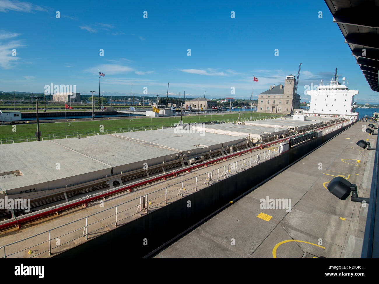 Great lakes bulk cargo carrier hi-res stock photography and images - Alamy