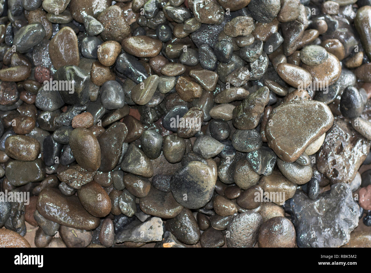 Rock Split raw material Stock Photo - Alamy