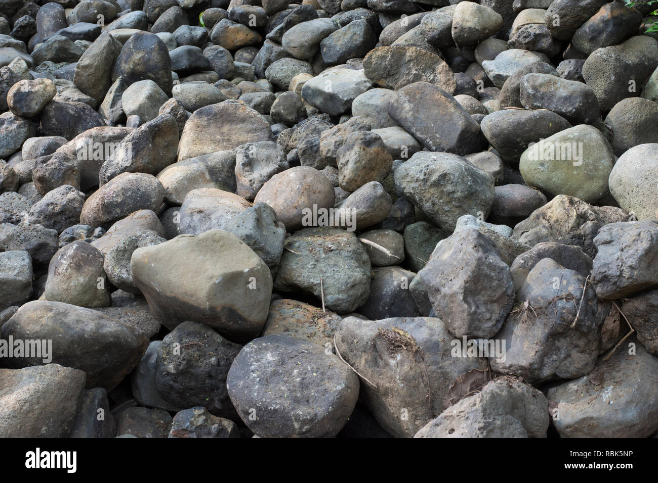 Rock Split raw material Stock Photo - Alamy