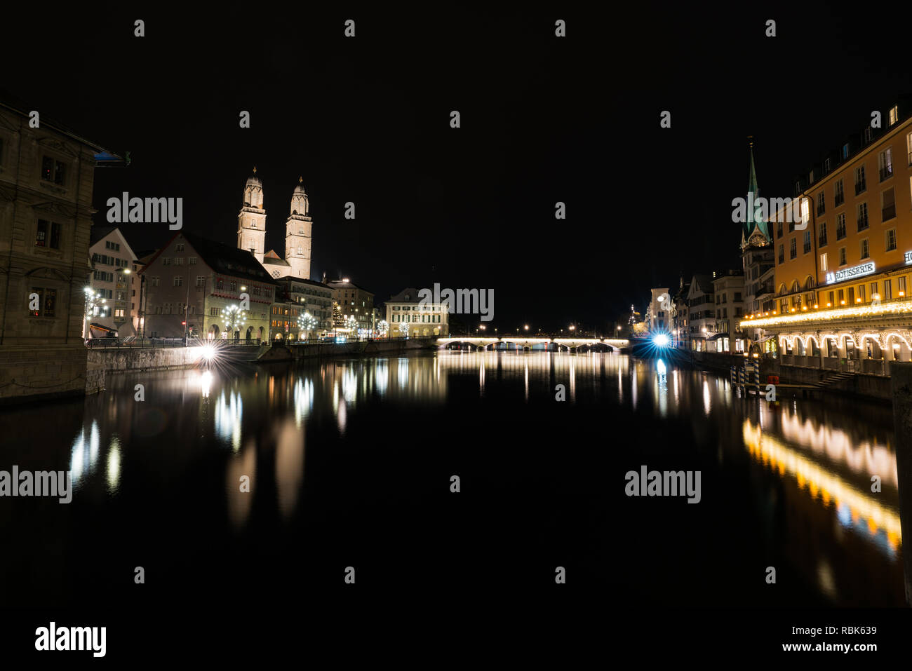 Zurich, ZH / Switzerland - January 4, 2019: night time city skyline ...