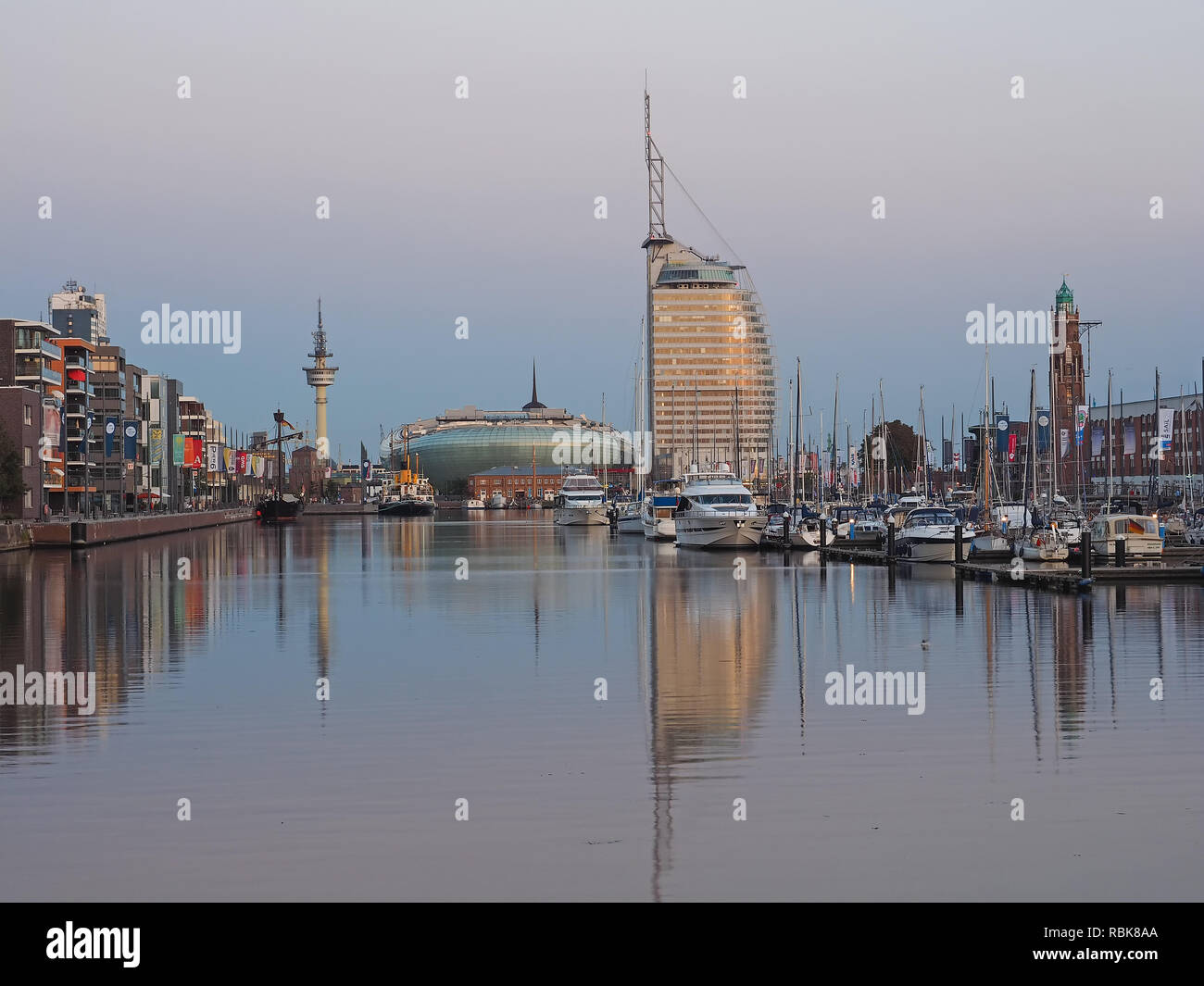 Bremerhaven germany harbour hi-res stock photography and images - Alamy