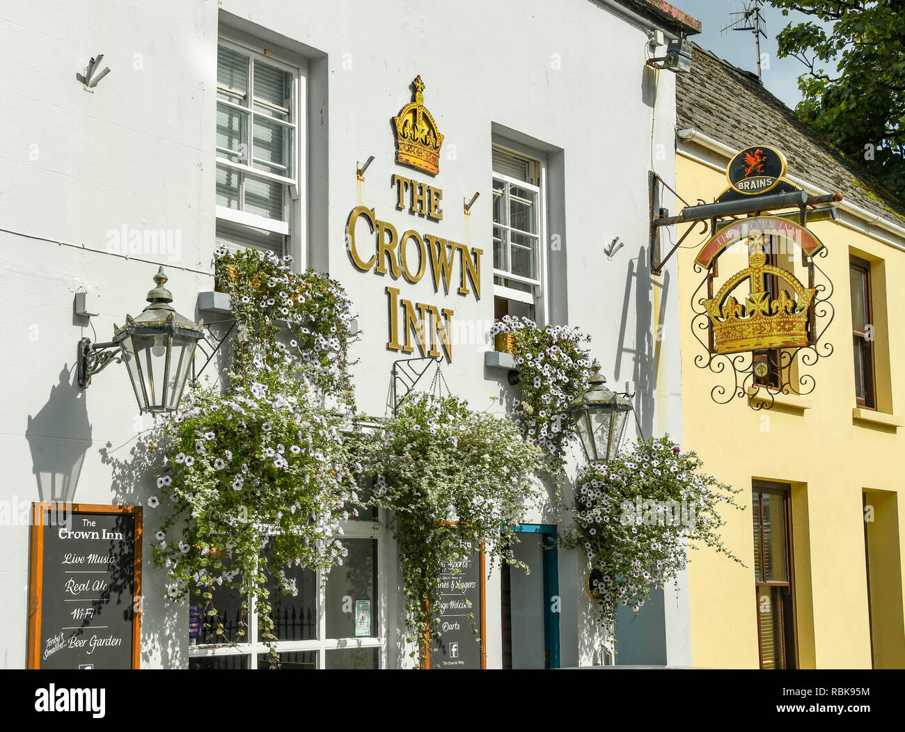 Tenby signs hi-res stock photography and images - Alamy