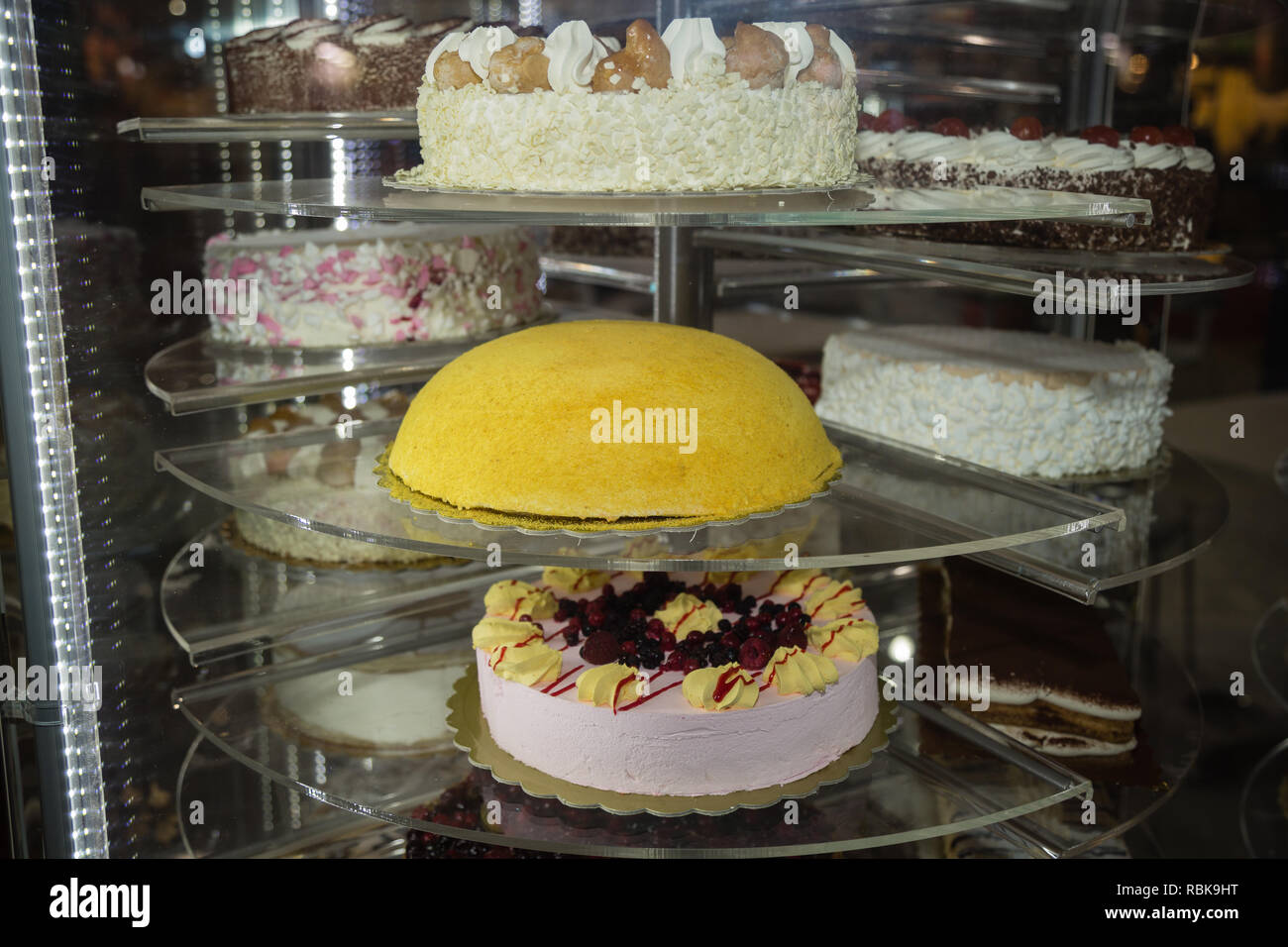 Pastry display stand hi-res stock photography and images - Alamy