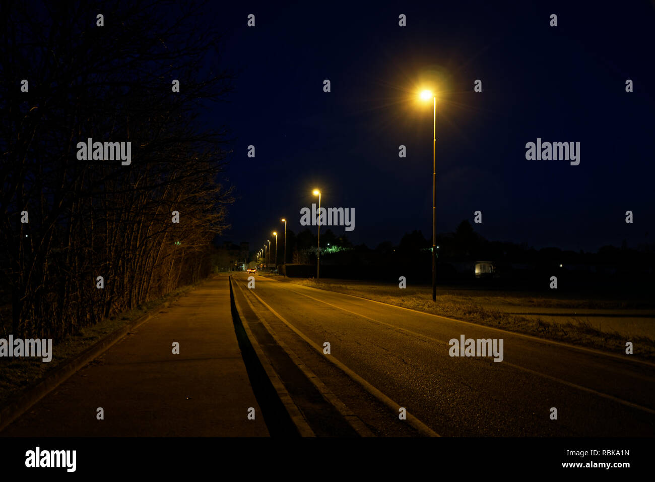 Traffic lights shadow hi-res stock photography and images - Alamy