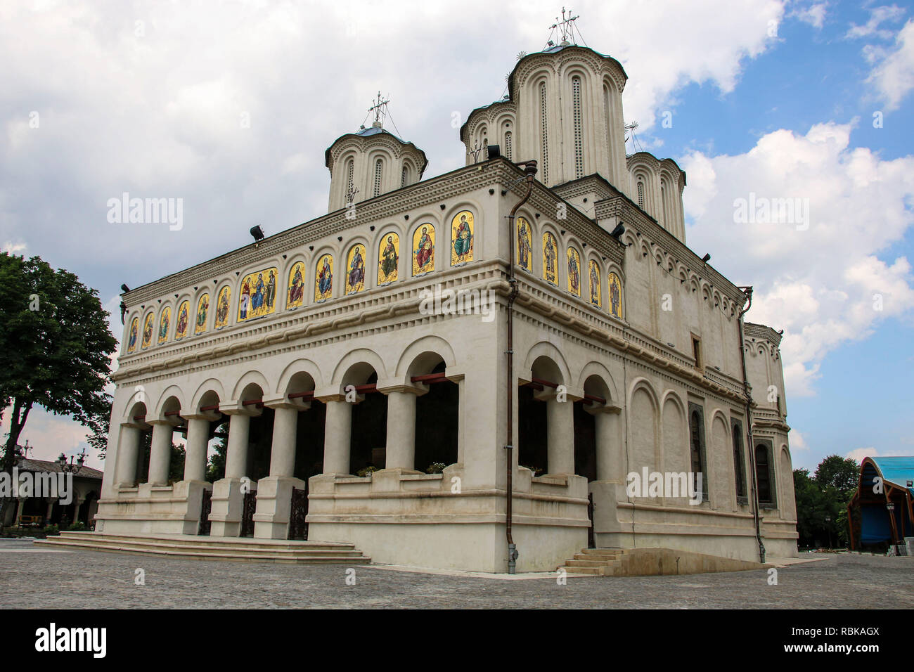 Romanian orthodox metropolitan cathedral hi-res stock photography and ...