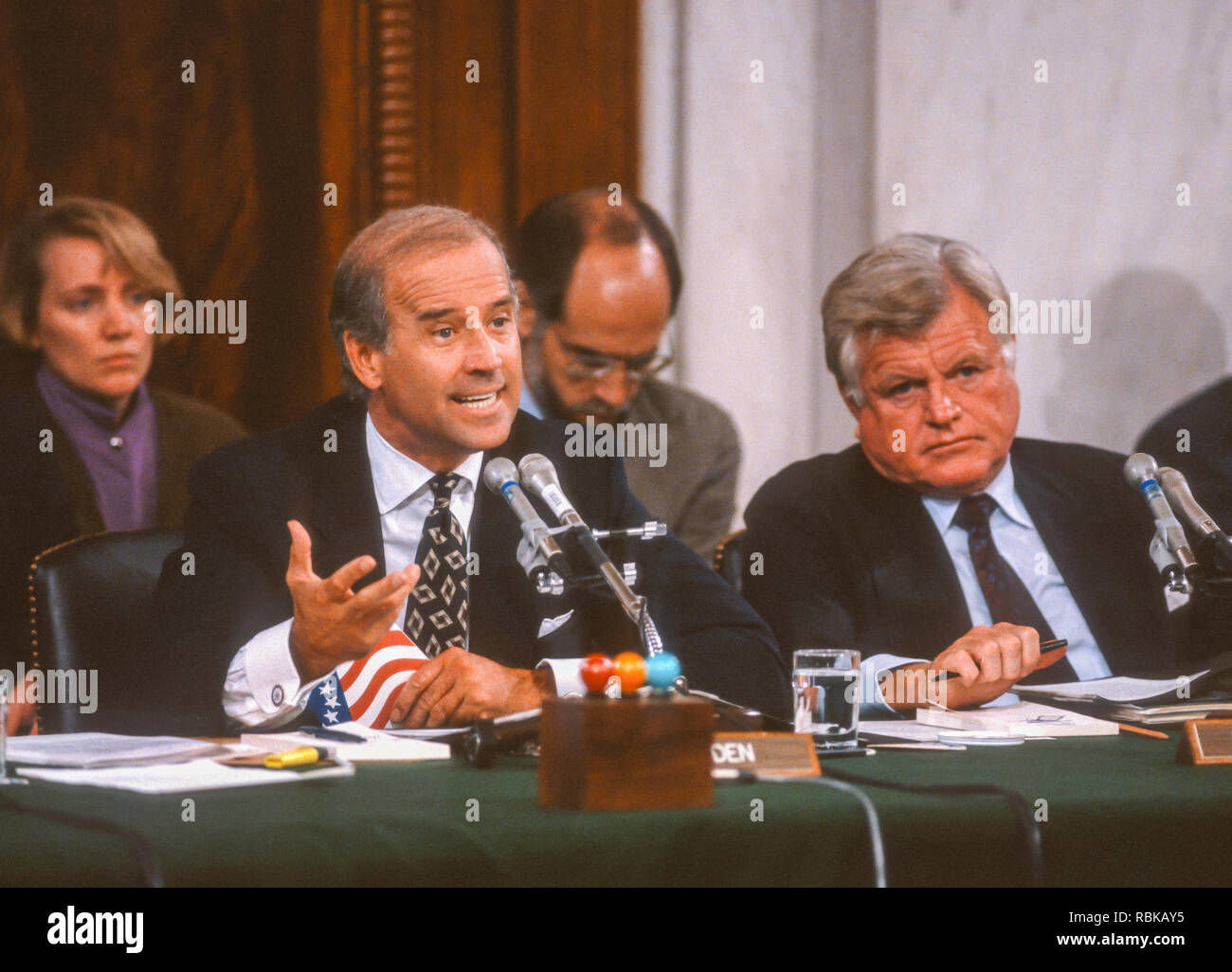 Joe biden 1990s hi-res stock photography and images - Alamy