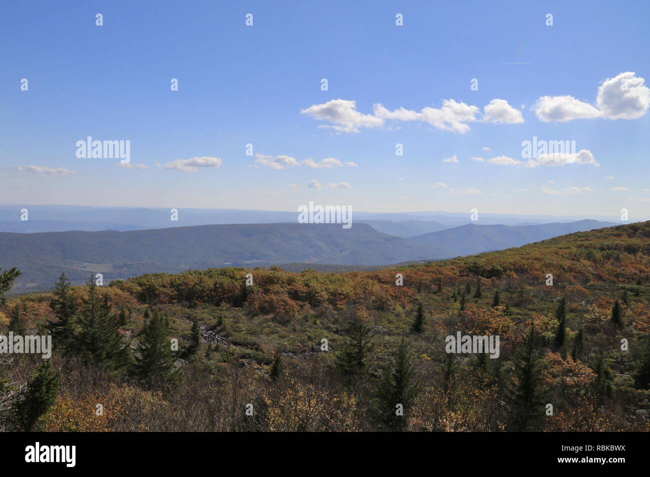 View from a mountain top hi-res stock photography and images - Alamy