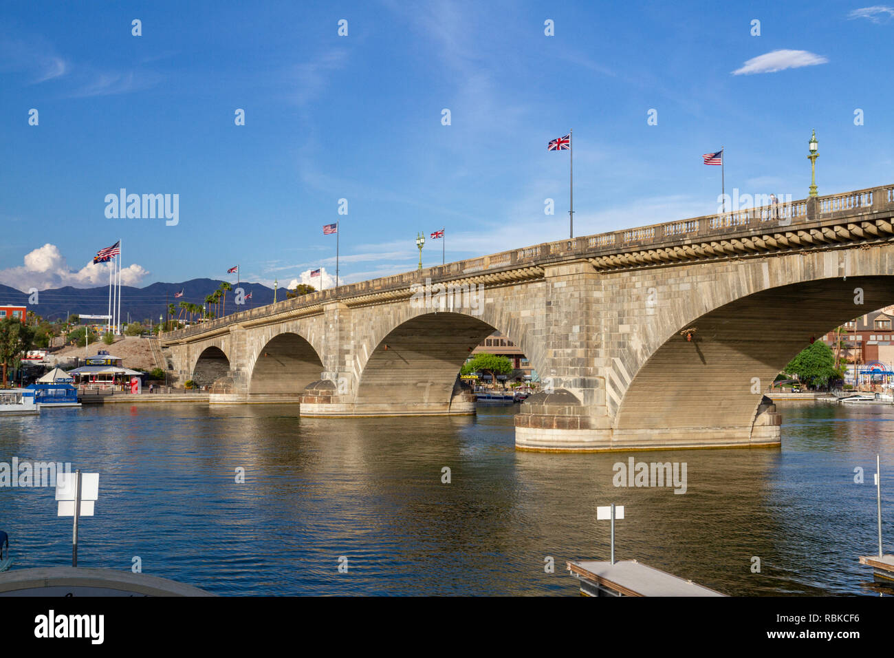 Lake havasu city london bridge hi-res stock photography and images - Alamy