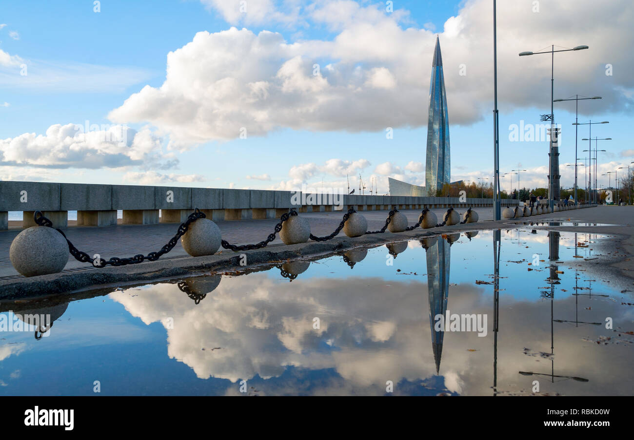 The lakhta center business tower hi-res stock photography and images ...