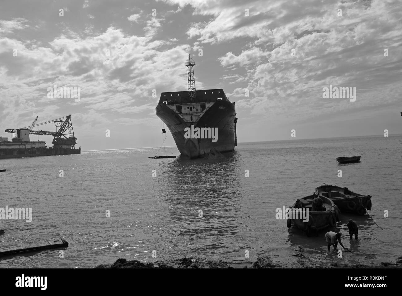 Chittagong, Bangladesh: Ships being wrecked at a ship breaking yard in ...