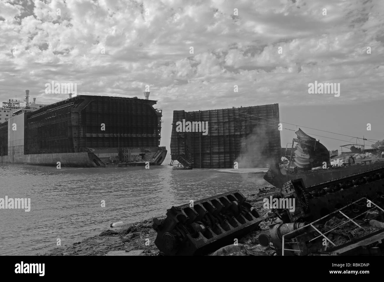 Chittagong, Bangladesh: Ships being wrecked at a ship breaking yard in ...