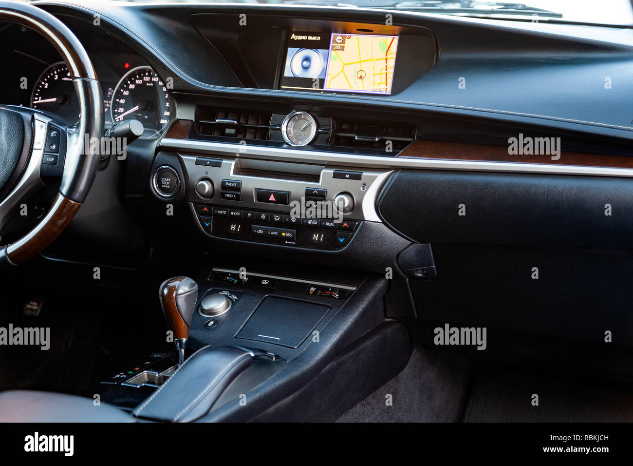 Central console cockpit dashboard hi-res stock photography and images ...