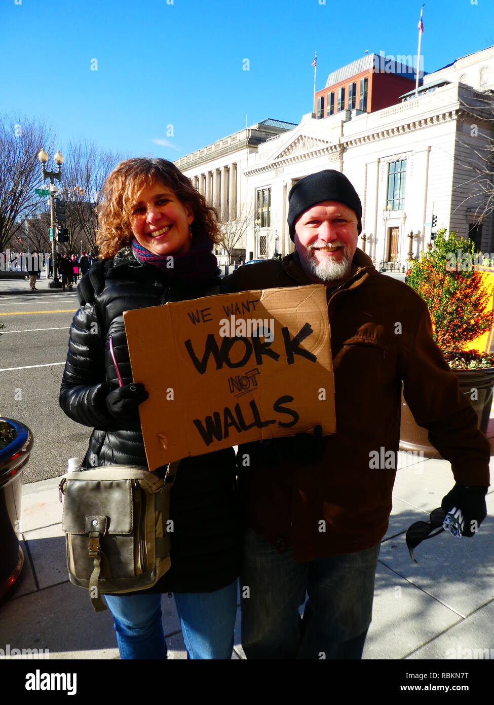 Washington, USA. 10th Jan, 2019. The 43-year-old Holly Arrigoni and her ...