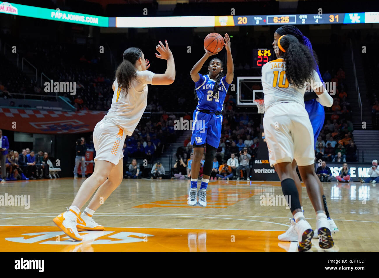 January 10, 2019: Taylor Murray #24 of the Kentucky Wildcats shoots the ...