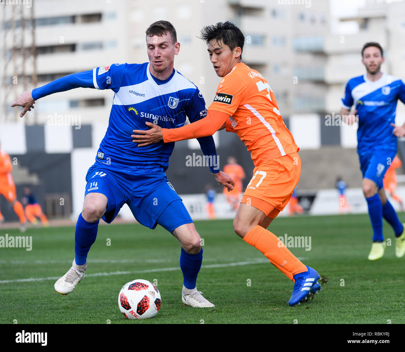 Gibraltar, Spanien. 11th Jan, 2019. Kyoung-Rok Choi (KSC) duels with ...