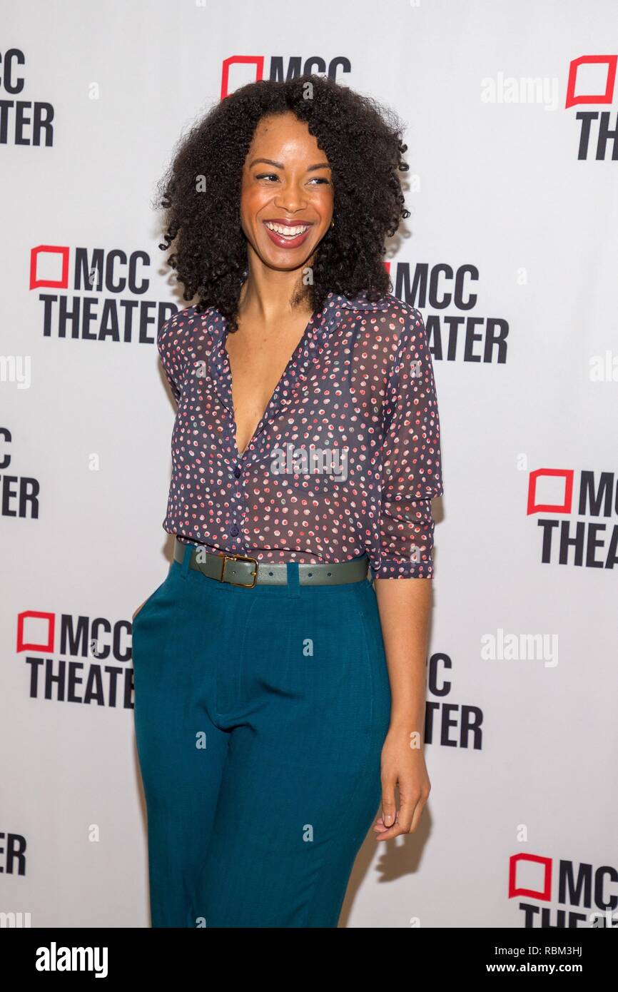 New York, NY, USA. 11th Jan, 2019. Mandi Masden Photo Call for THE ...