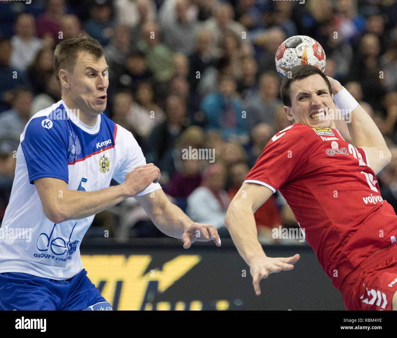 Berlin, Germany. 11th Jan, 2019. Handball: WM, Serbia - Russia ...