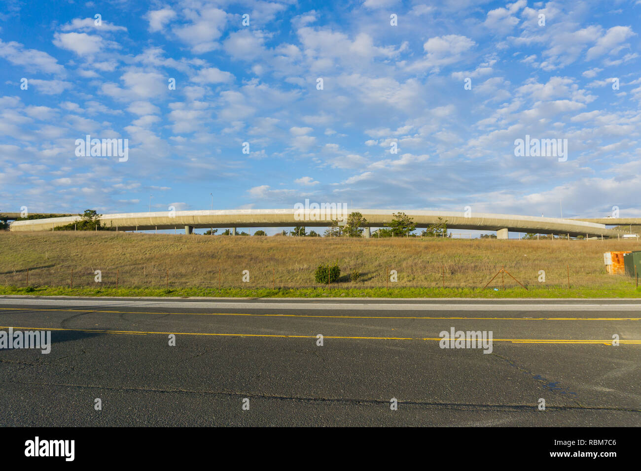 Paved highway hi-res stock photography and images - Alamy