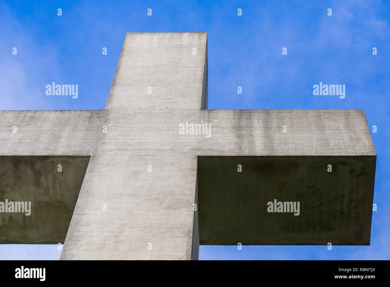 Detail of the cross on top of Mt Davidson, San Francisco, California ...