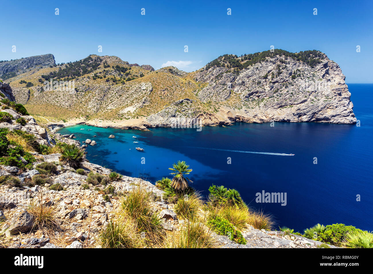 Beatiful view of Cala Figuera beach in Mallorca, Spain Stock Photo - Alamy