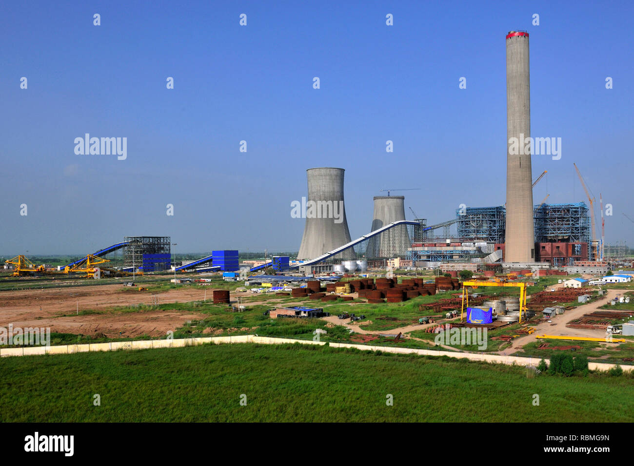 Plant guru hi-res stock photography and images - Alamy