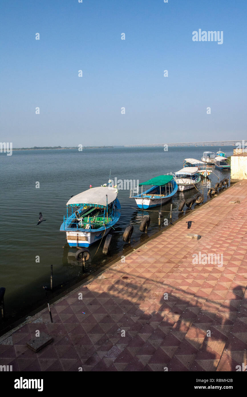 gowthami ghat, rajahmundry, andhra pradesh, India, Asia Stock Photo - Alamy
