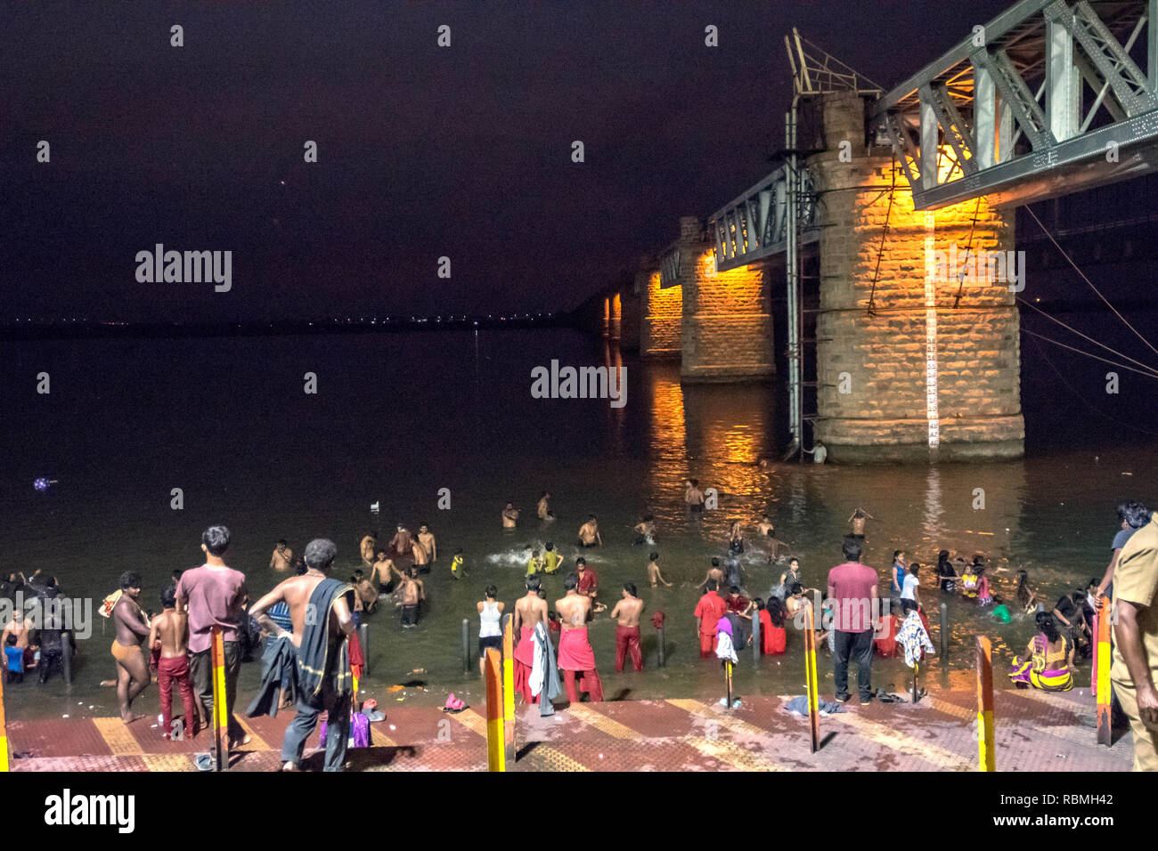 people bathing in Godavari river, Rajahmundry, Andhra Pradesh, India ...