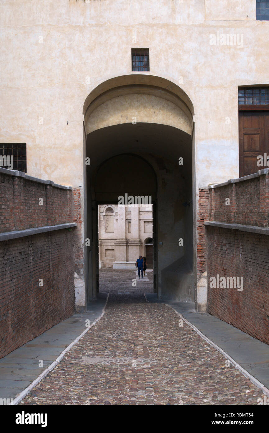 Arch passage passageway architecture hi-res stock photography and ...