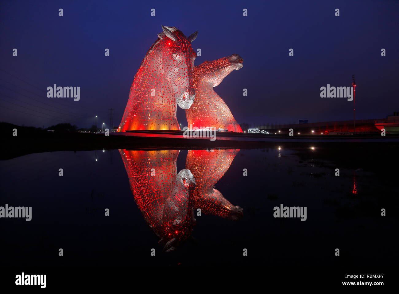 Reflections of The Kelpies in Falkirk,Scotland Stock Photo - Alamy
