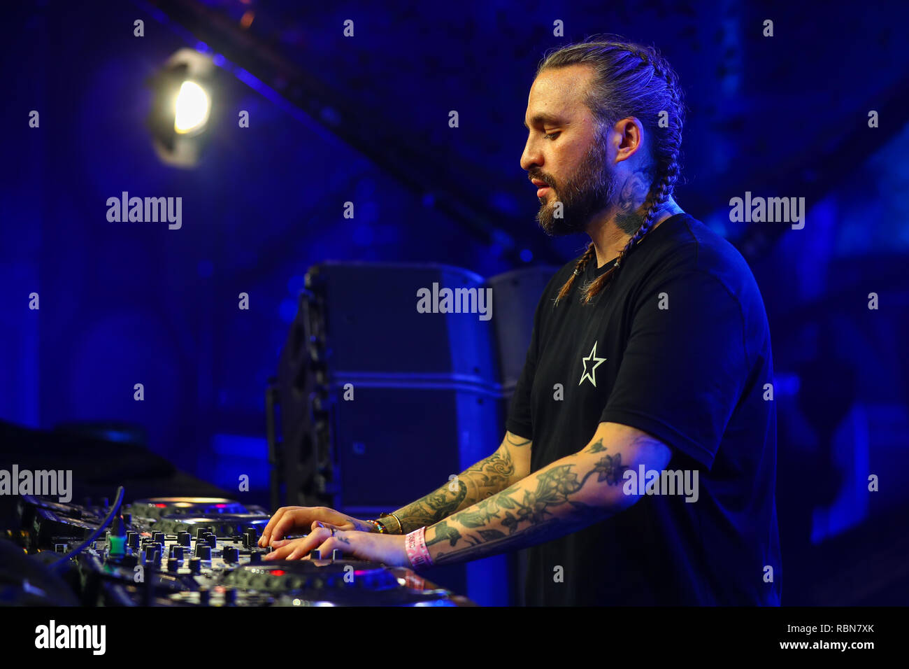 Swedish house mafia performance hi-res stock photography and images - Alamy