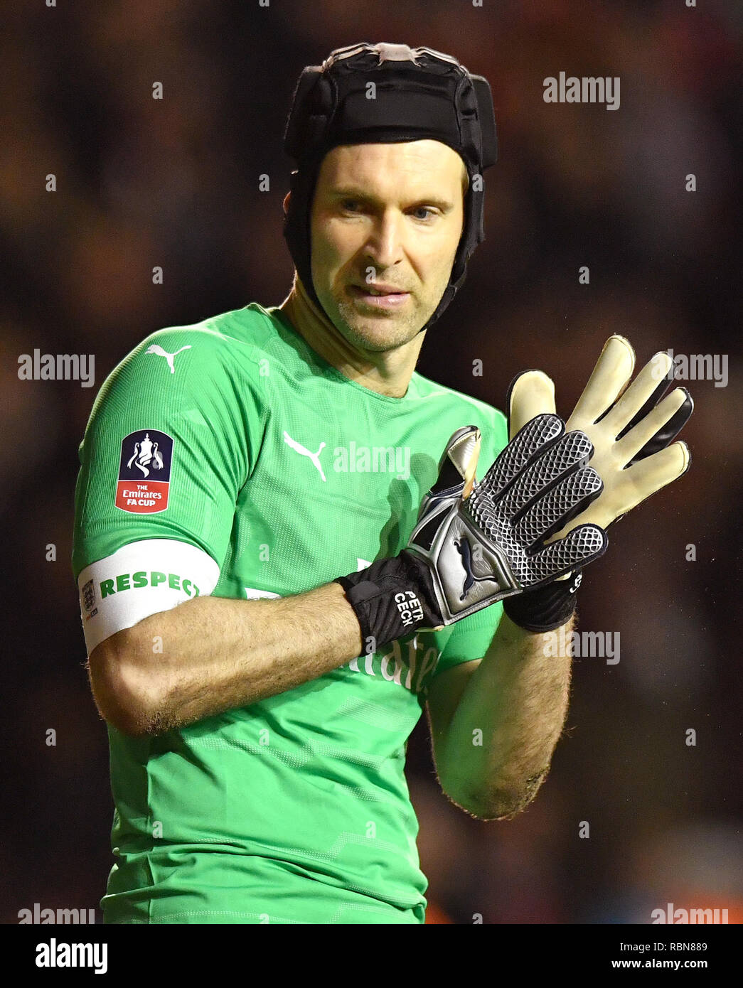 Arsenal goalkeeper Petr Cech Stock Photo - Alamy