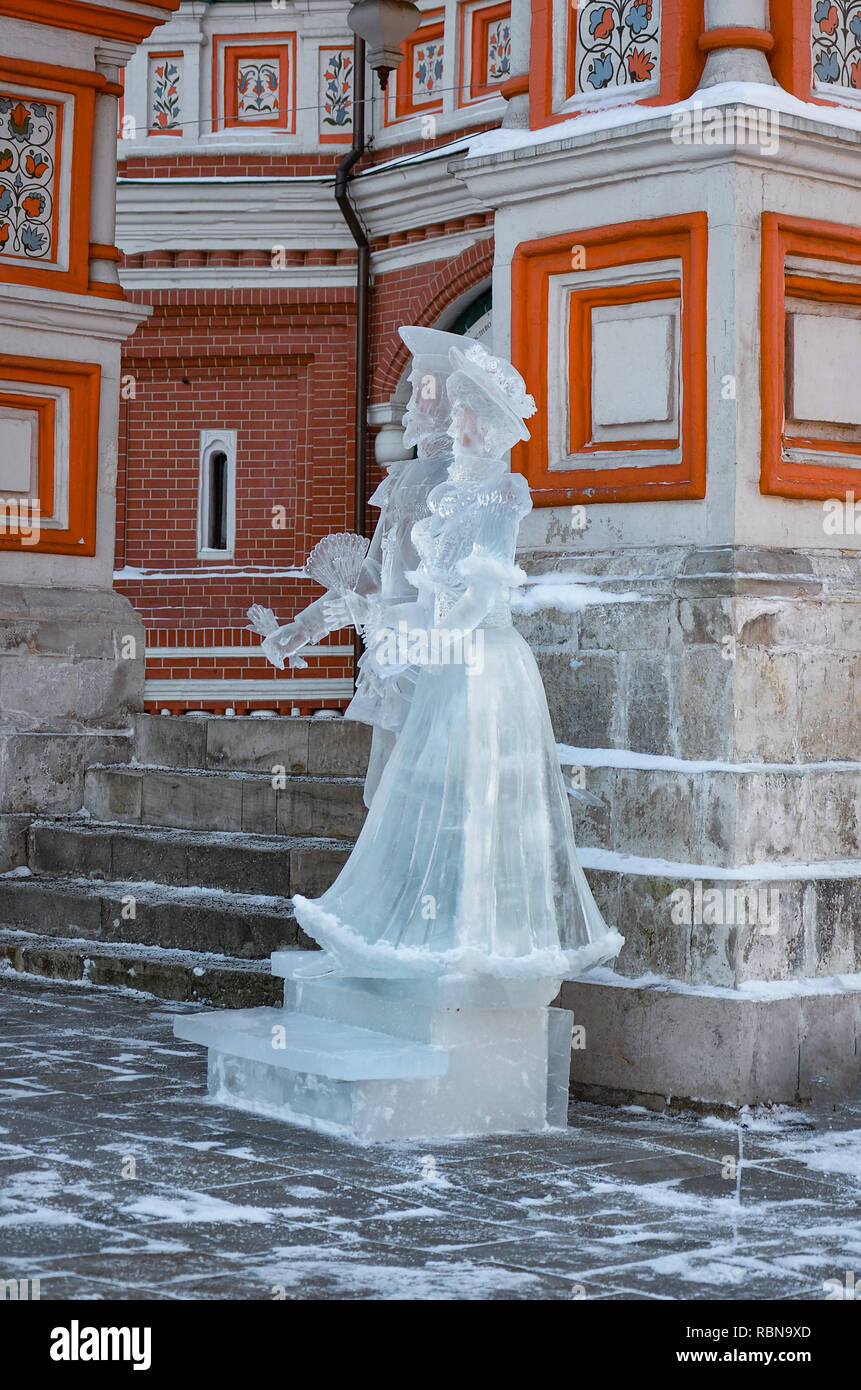 winter in Moscow, icy figures Stock Photo - Alamy
