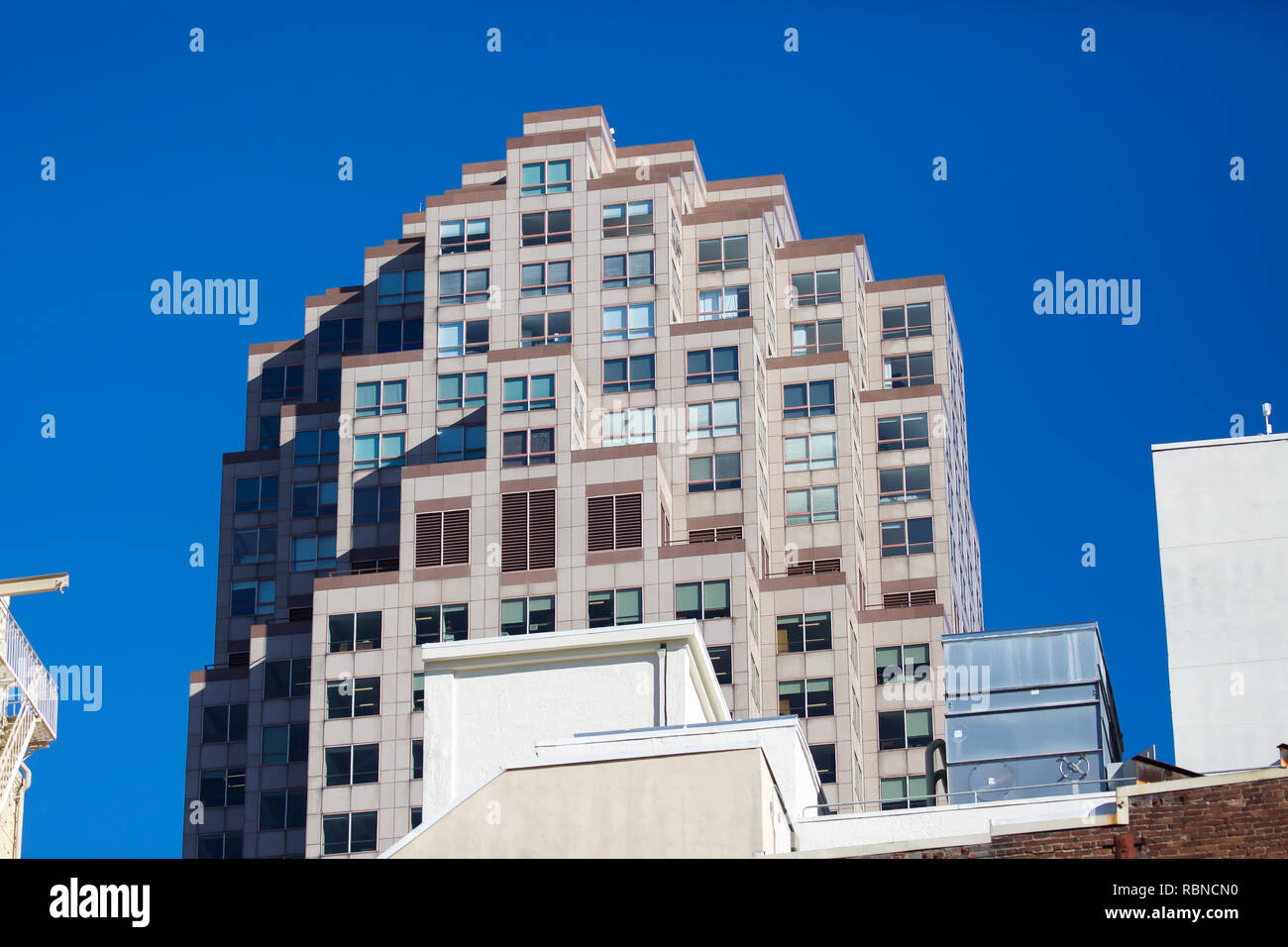 High rise building in San Francisco, USA Stock Photo - Alamy