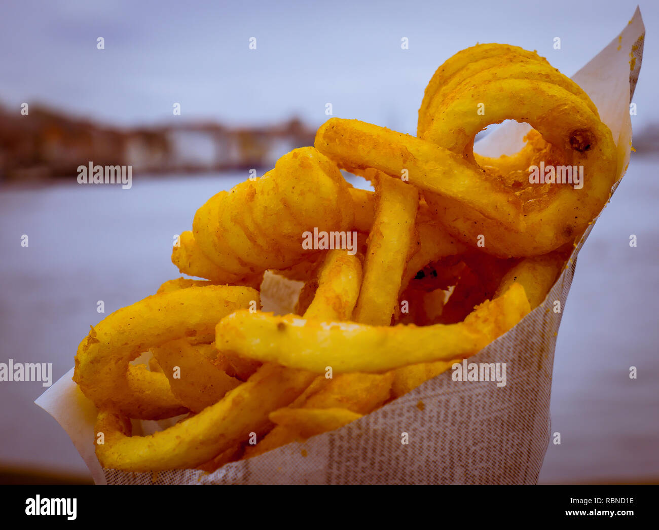 Curly fries hi-res stock photography and images - Alamy