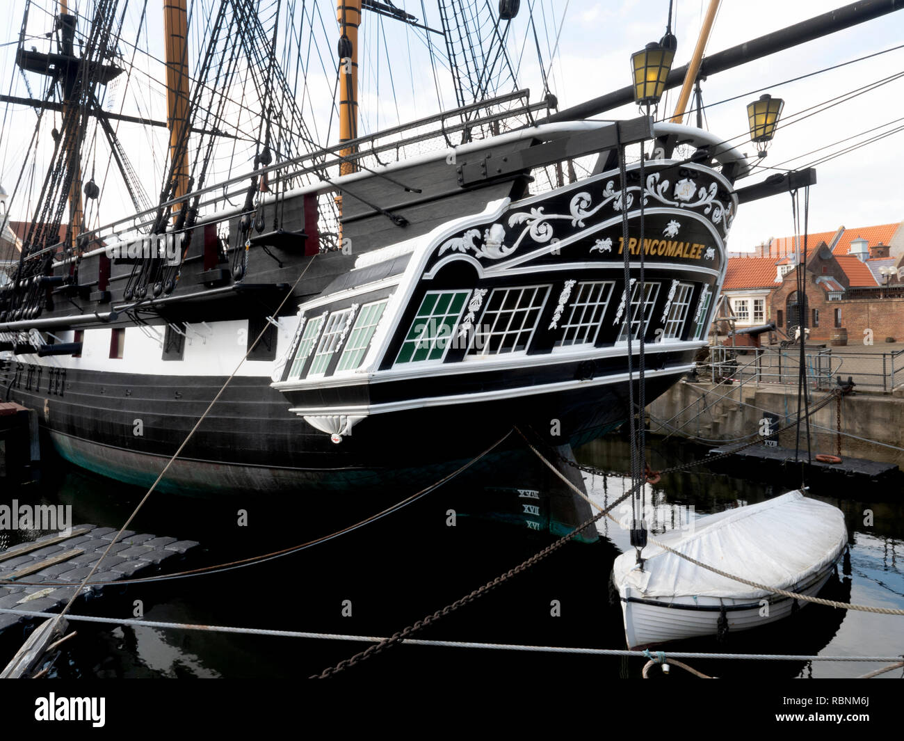 19th century frigate english hi-res stock photography and images - Alamy