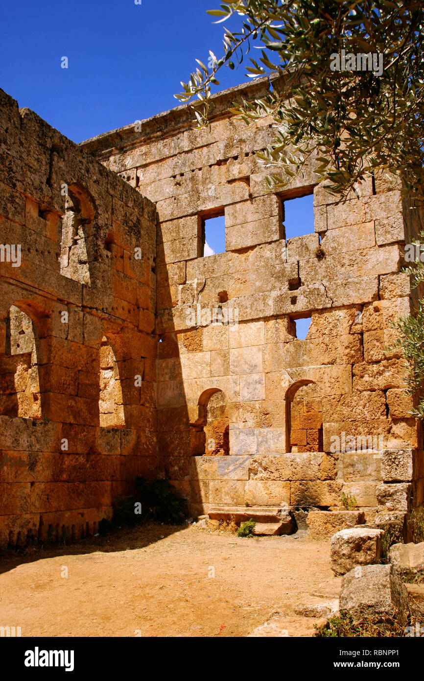 Mideast eastern middle eastern middle east hi-res stock photography and ...