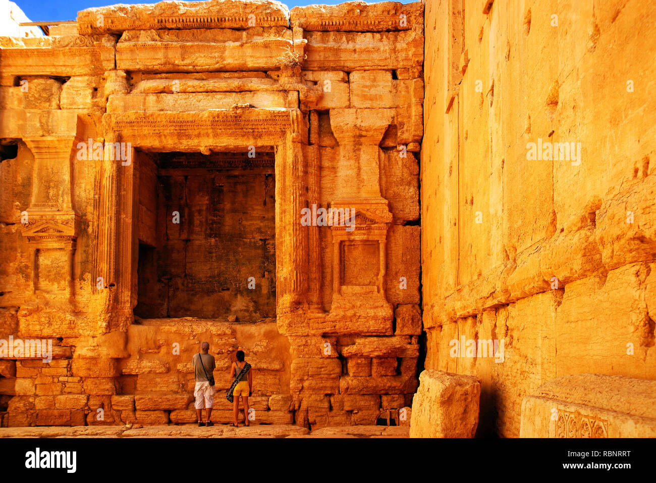 Syrian desert hi-res stock photography and images - Alamy