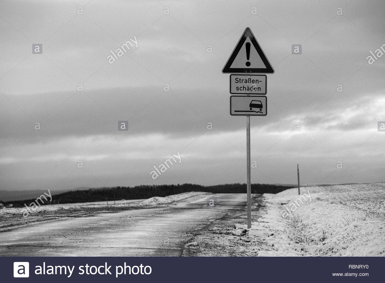 Road Damage Stock Photos & Road Damage Stock Images - Alamy